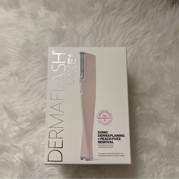 Skincare | Dermaflash Luxe Advanced Sonic Dermaplaning Peach Fuzz ...